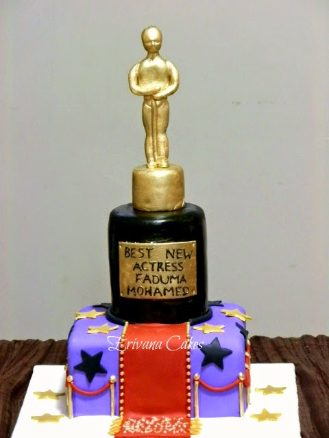 The Classic Miniatures Blog: Medal and Trophy Cakes to Celebrate the ...