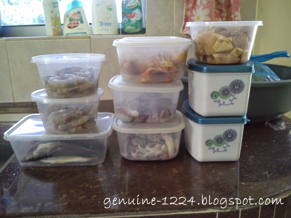 aku dan sesuatu....: Penyimpanan stok barang basah