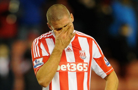 Jon Walters scores 2 own goals and misses penalty against Chelsea ...