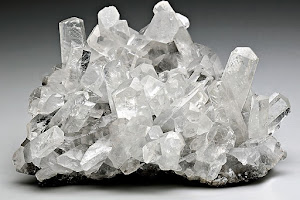 Kalsit nedir? Kalsit minerali ne işe yarar? - Laf Sözlük