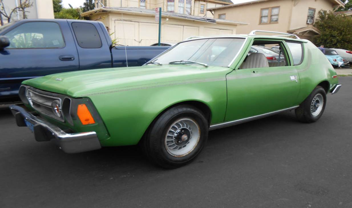 Epic Green Gremlin with Epic Ad