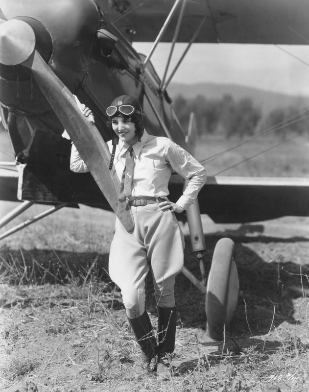 Miss America of Aviation – 20 Vintage Photos of Ruth Elder As a Pilot ...