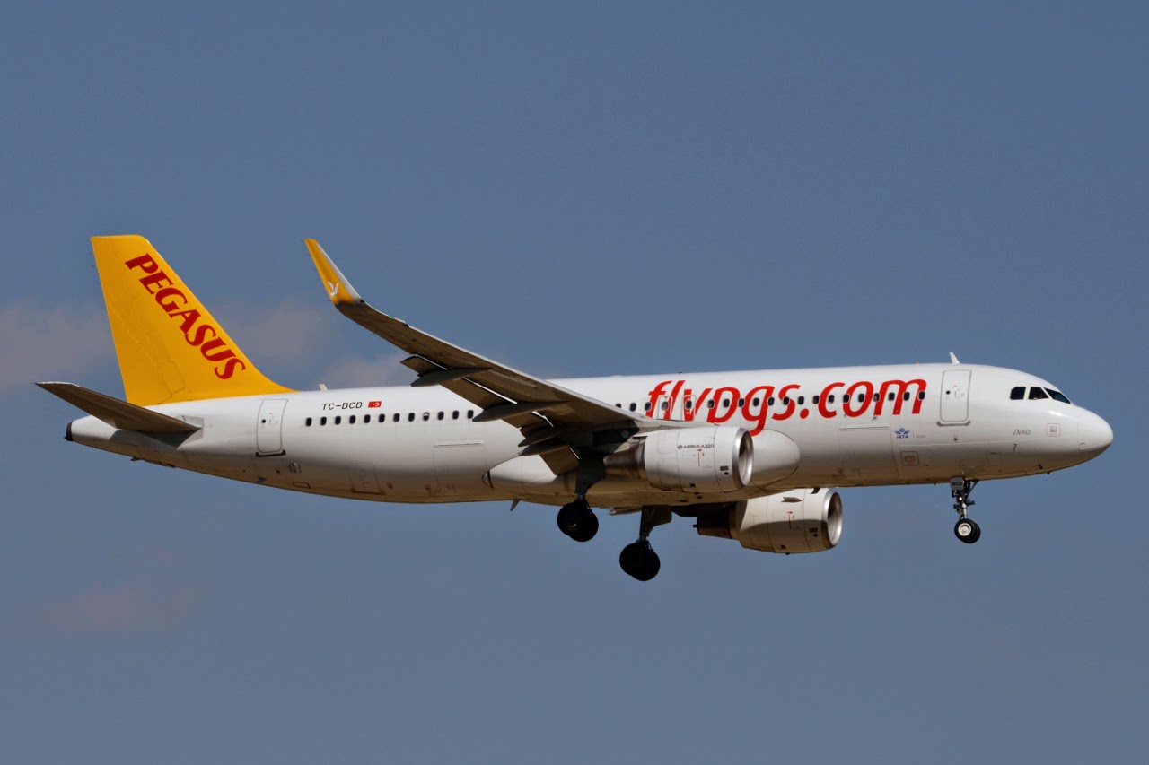 Airbus Hamburg Finkenwerder News: A320-214SL, Jetlines, C-GCJK (MSN 5995)