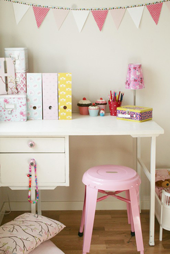 *Lovely Clusters - The Pretty Blog www.lovelyclustersblog.com: A Young ...