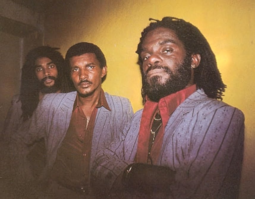 Reggaediscography: THE TAMLINS - DISCOGRAPHY (Reggae Vocal Trio)