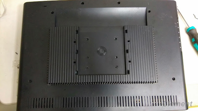 Mr. 克萊門: 奇美 Polyview V398液晶螢幕維修