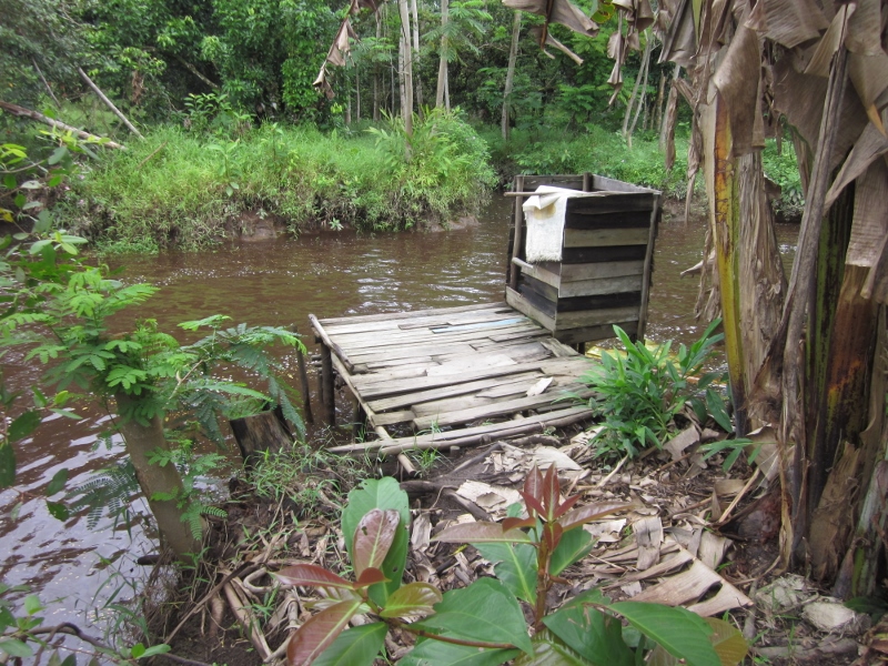 Aneka Jamban Jemplung di Handil Kambang