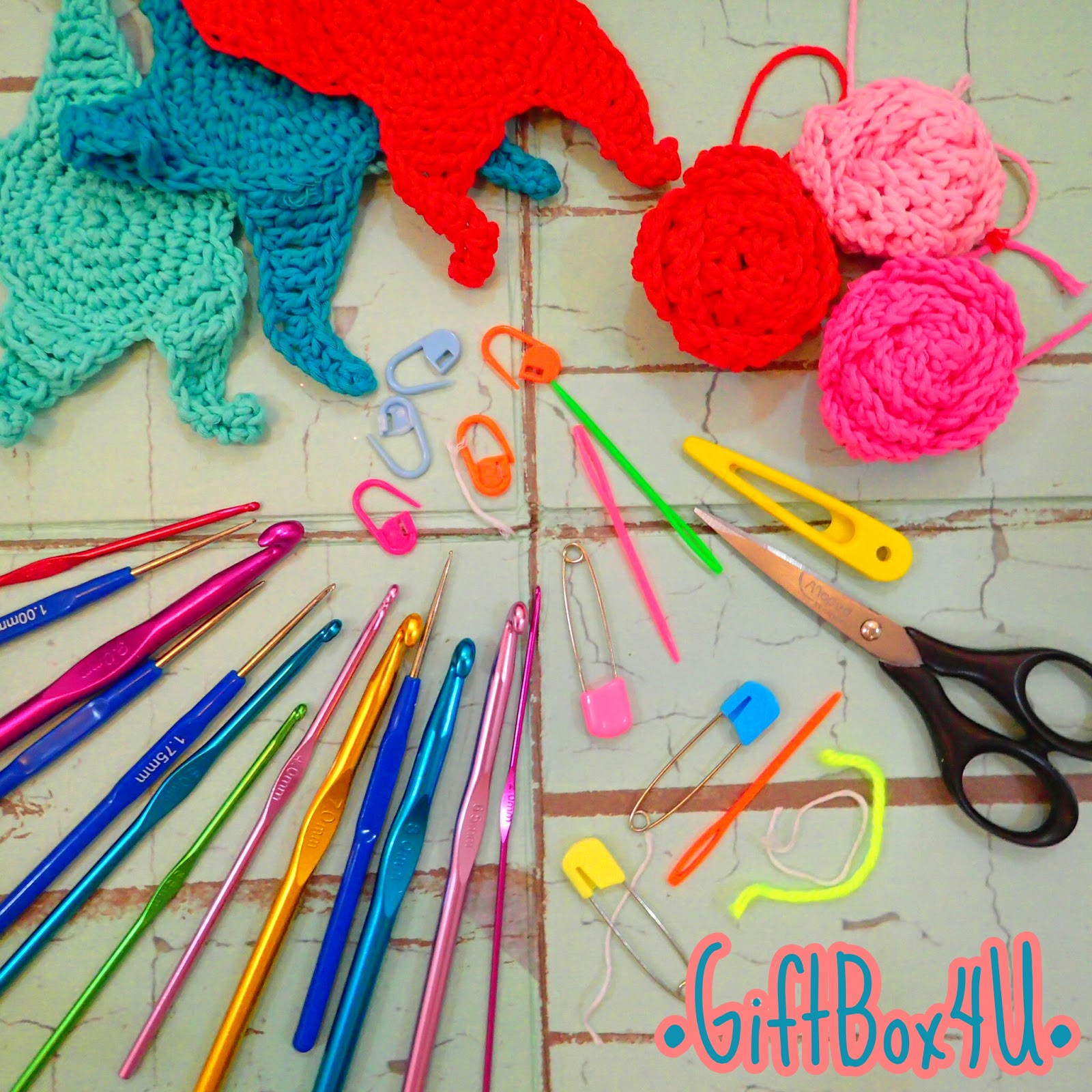 GiftBox4U by Mayang: Crocheting 101 : Basic Tools You Need