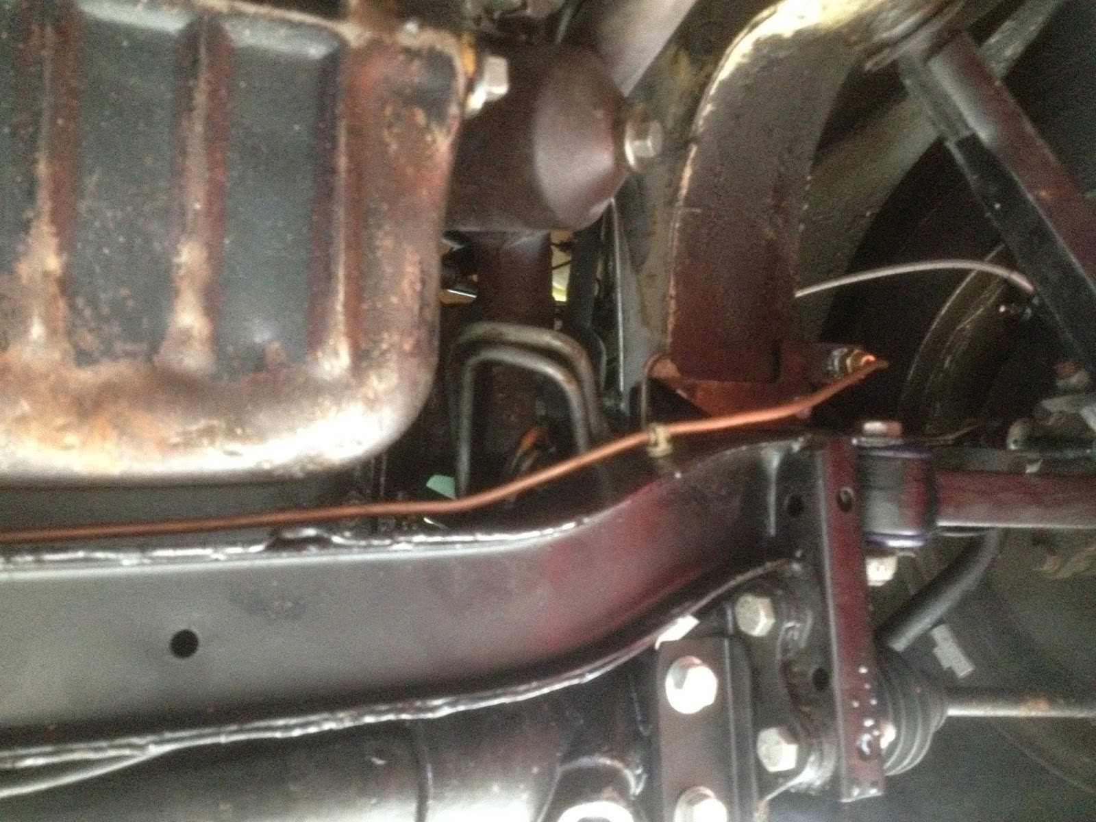 STELLA STAG MAKING A GOOD TRIUMPH STAG EVEN BETTER: BRAKE PIPES