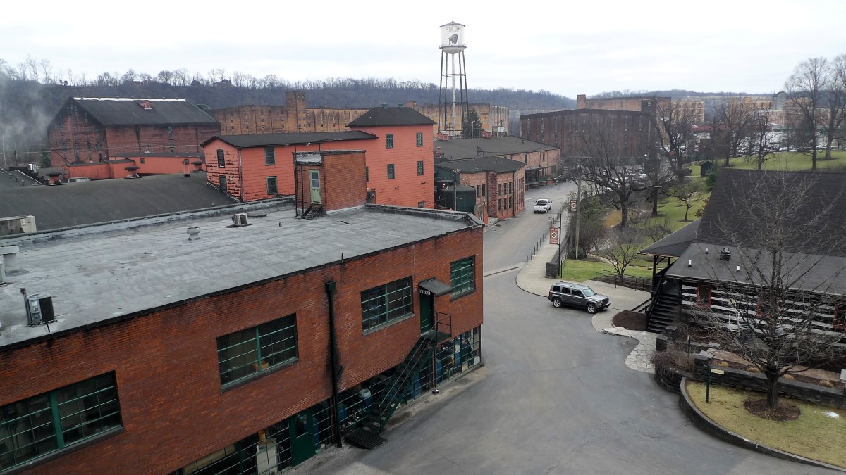 The Whisk(e)y Room: Buffalo Trace Distillery - a complete history