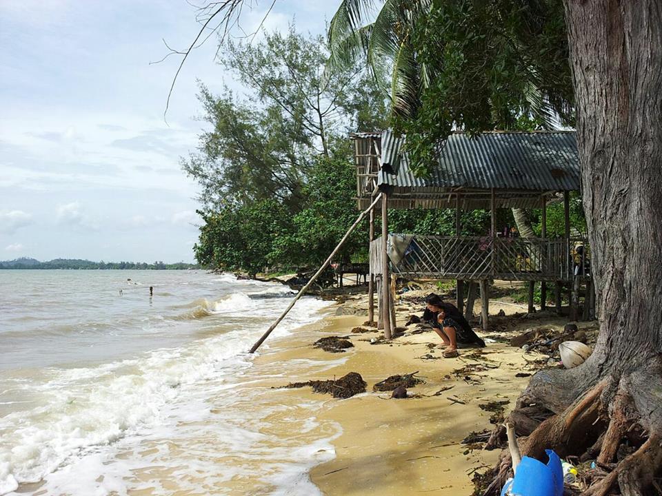 Pantai Mawar Barelang Batam