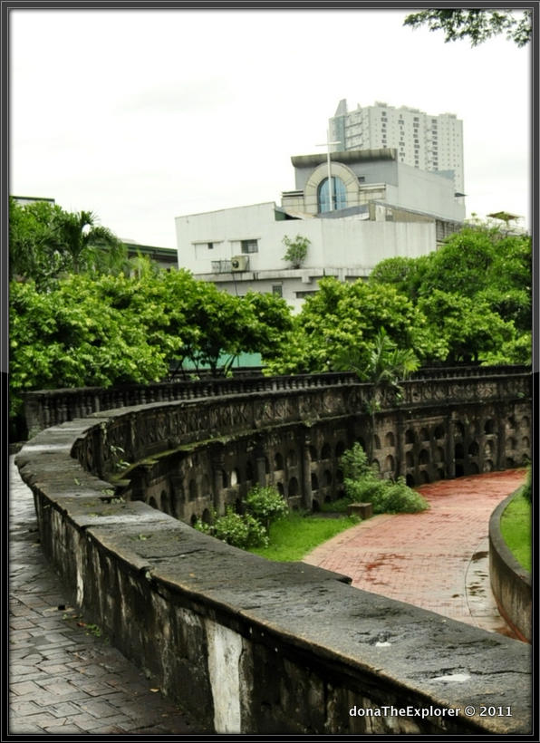 Syntheses of Being Somewhere: A Photo Shoot at Paco Park