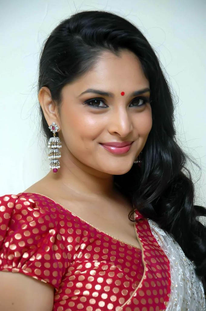 Ramya Photos ~ All Heroines Photos