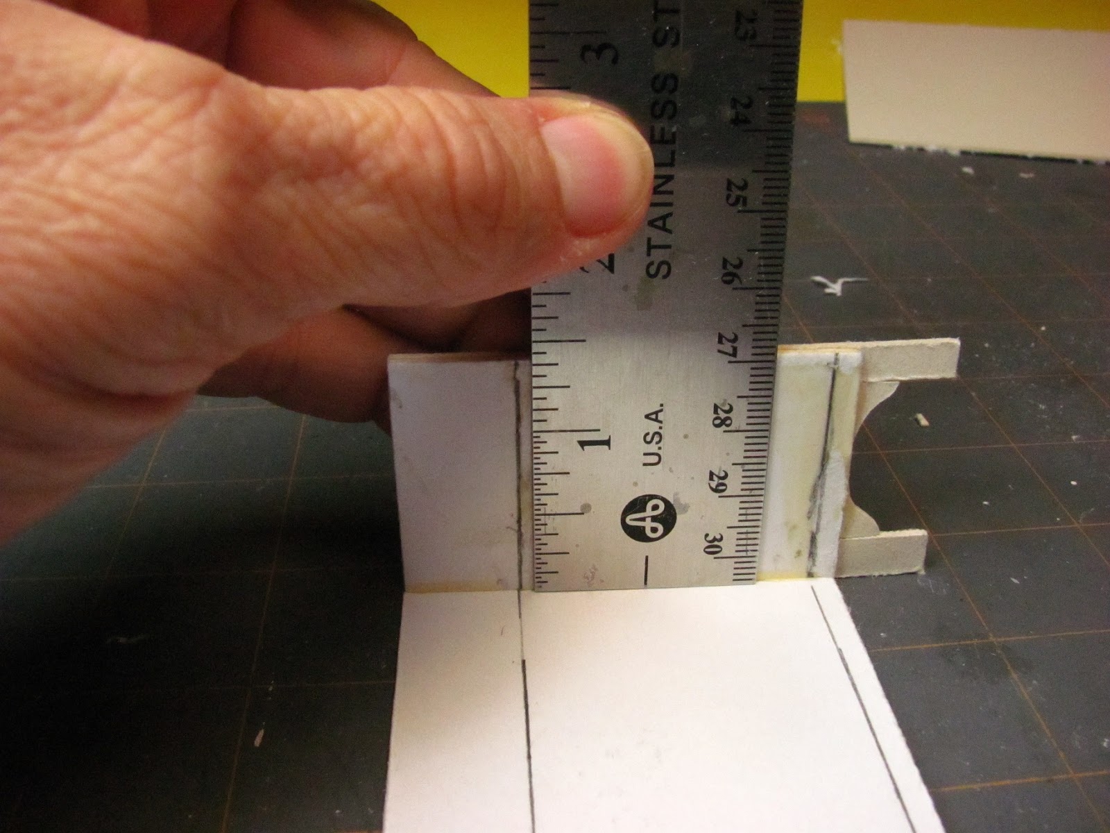 Dollhouse Miniature Furniture - Tutorials | 1 inch minis: 1 INCH SCALE ...