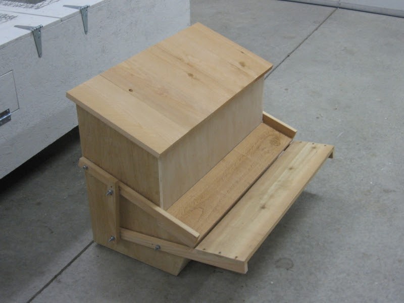 Project Freedom Ranger: Automatic Feeder