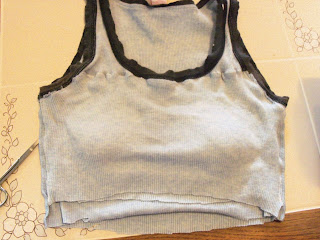 A Little bit of My World: My first tutorial! A DIY Sports Bra!