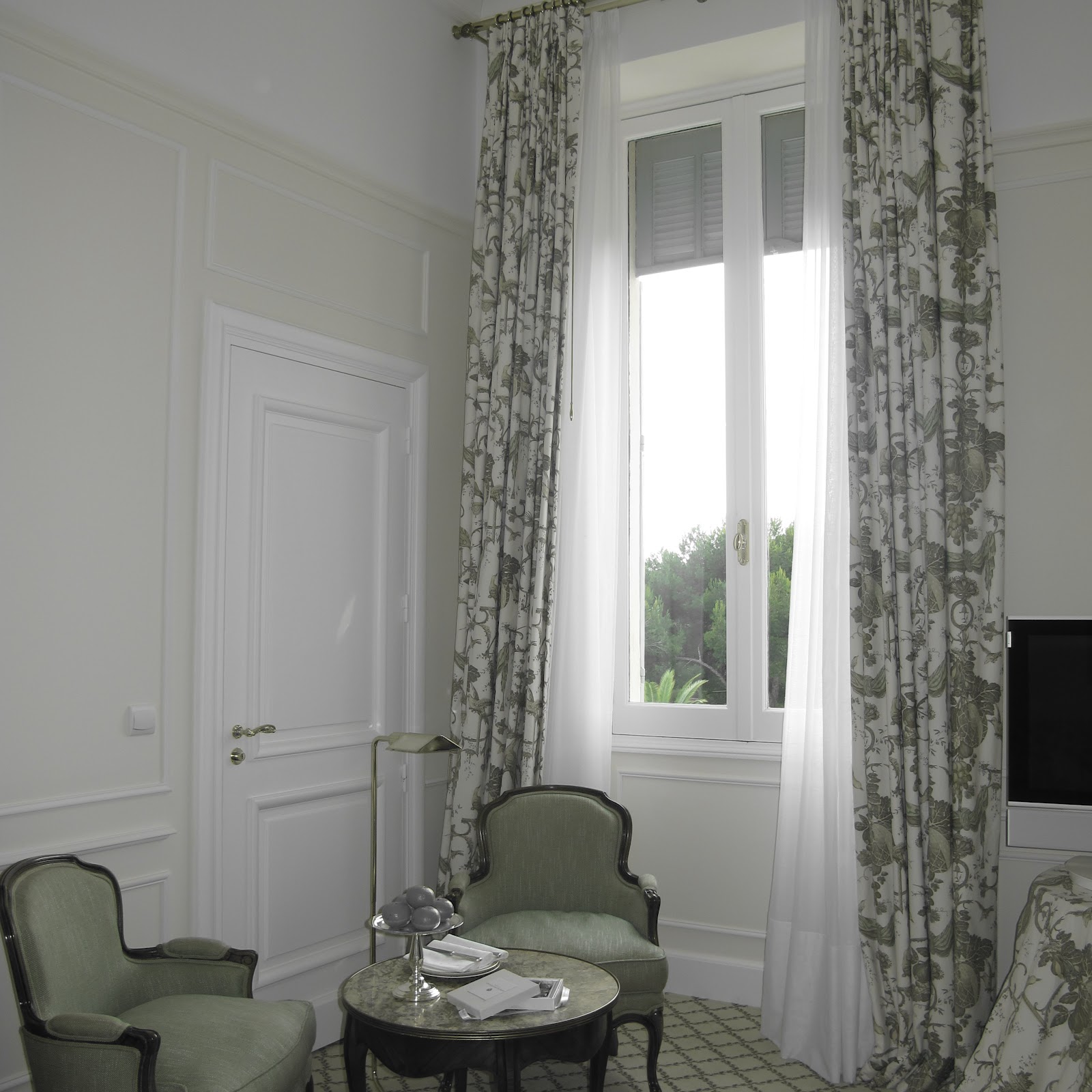 Alia In Paris: Hotel du Cap-Eden-Roc