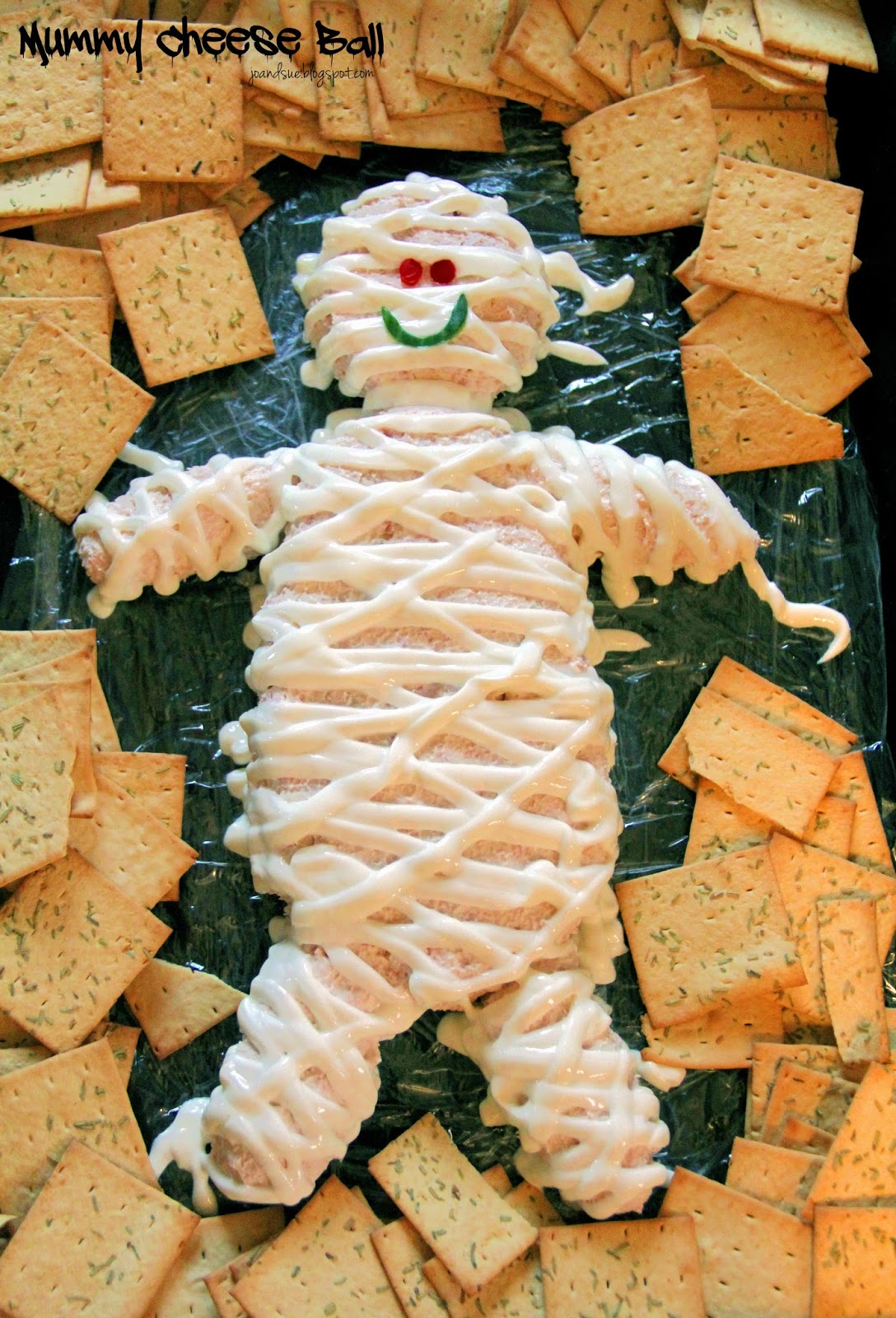 Jo and Sue: Mummy Cheese Ball