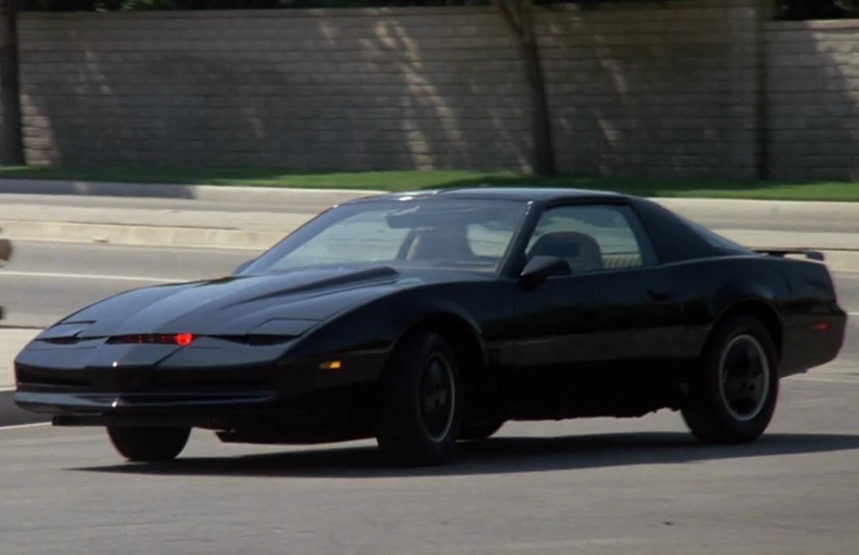 dumb droids: Knight Industries Two Thousand (KITT)