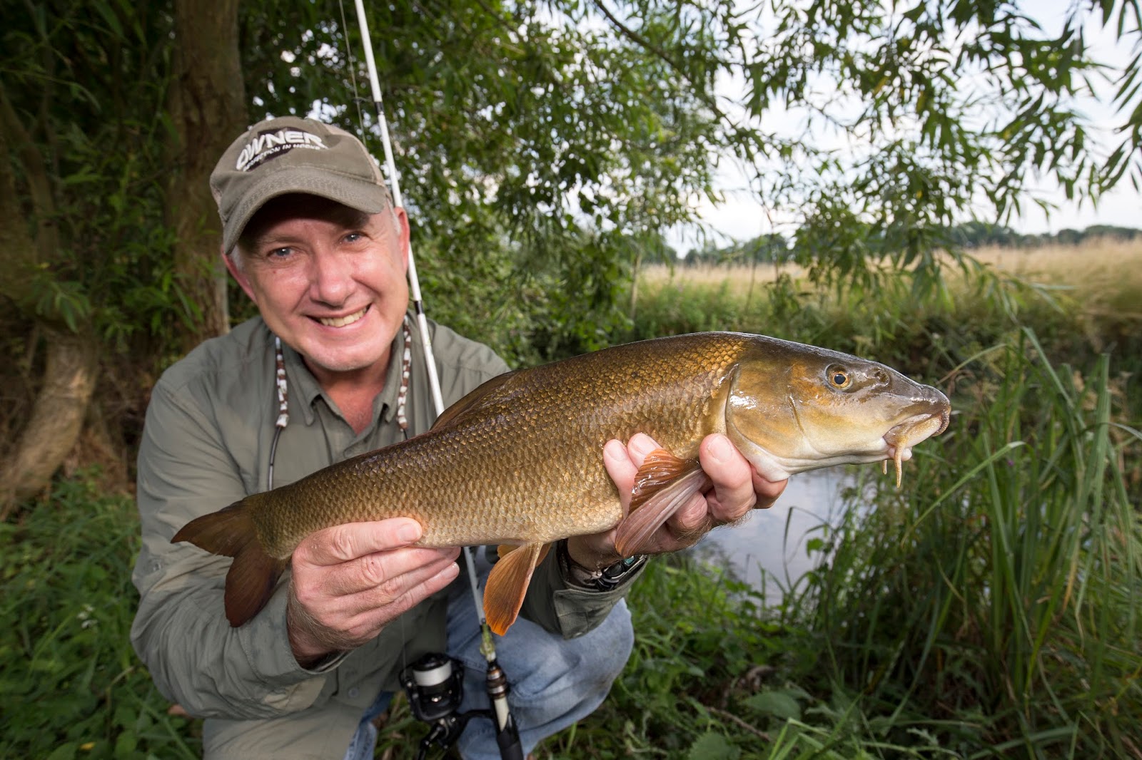 Sam Edmonds Fishing Blog: Stalking Barbel on lures