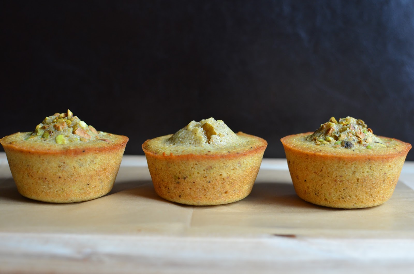 Playing with Flour: Pistachio financiers