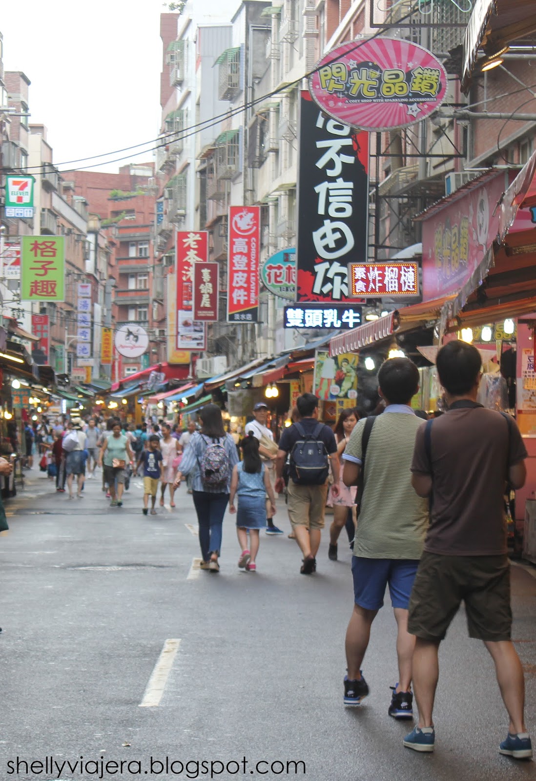 When in Taiwan: Tamsui District, Taipei - Shelly Viajera Travel