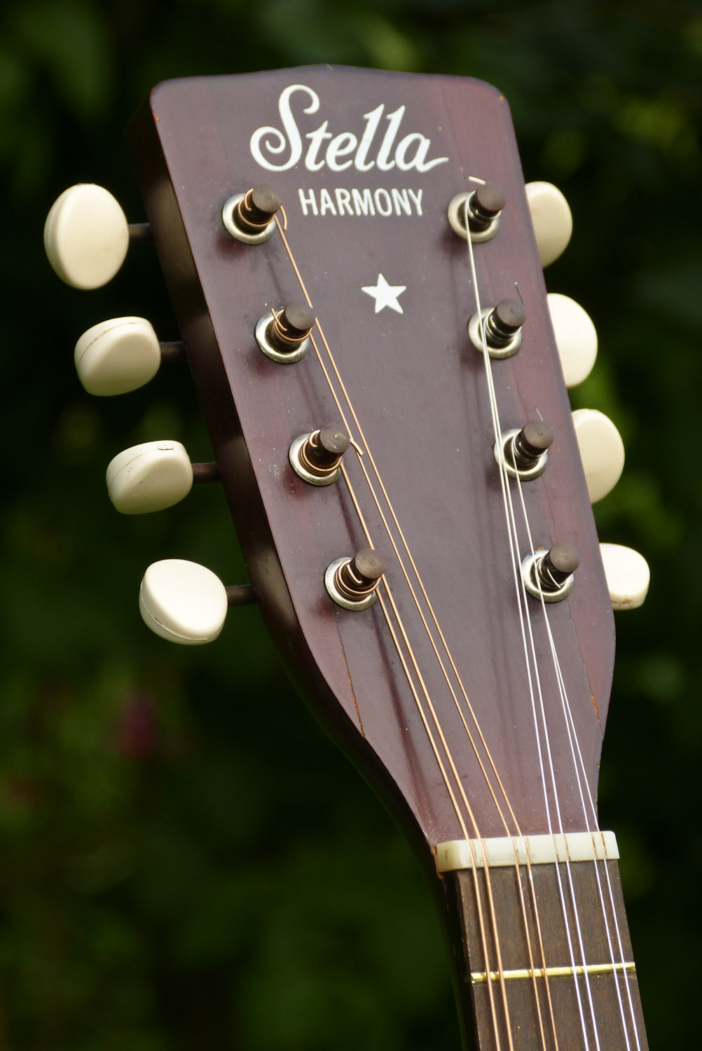 1971 Harmony H331 "Stella" Flatback Mandolin