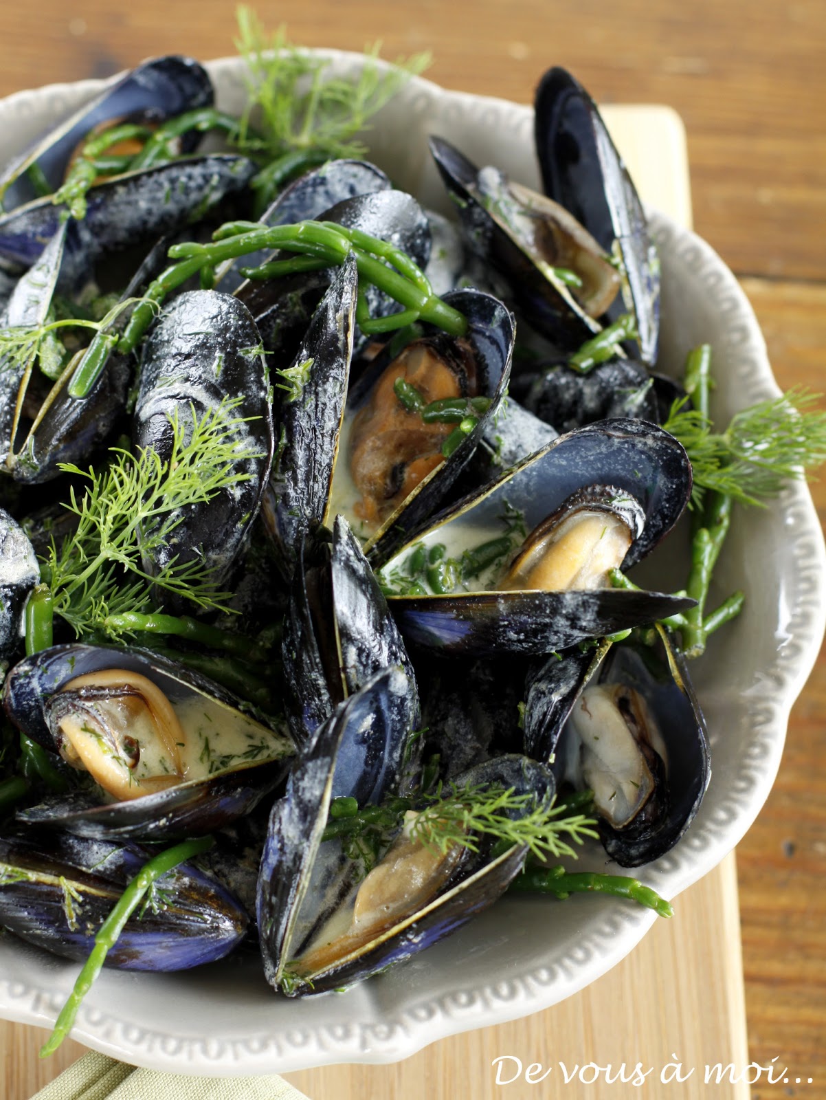 De vous à moi...: DES MOULES A LA SALICORNE ET AU BEURRE D'ANETH, POUR ...