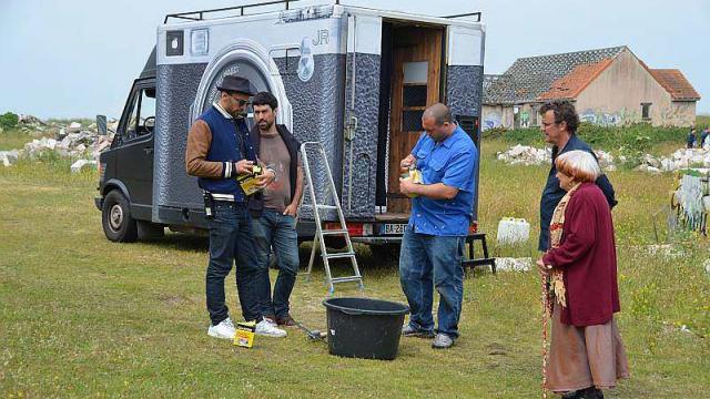 Le Deblocnot': VISAGES VILLAGES d'Agnès Varda et JR (2017) par Luc B.