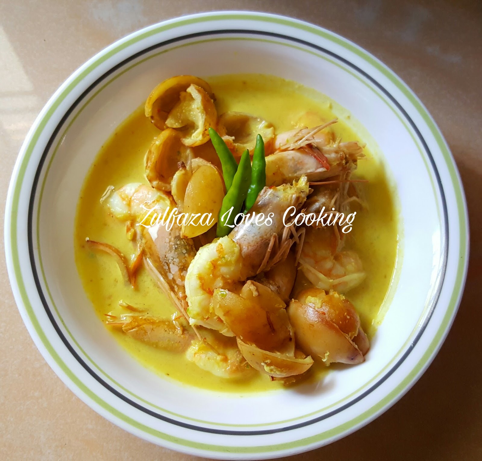 ZULFAZA LOVES COOKING: Masak lemak cili padi udang dengan kulit rambai
