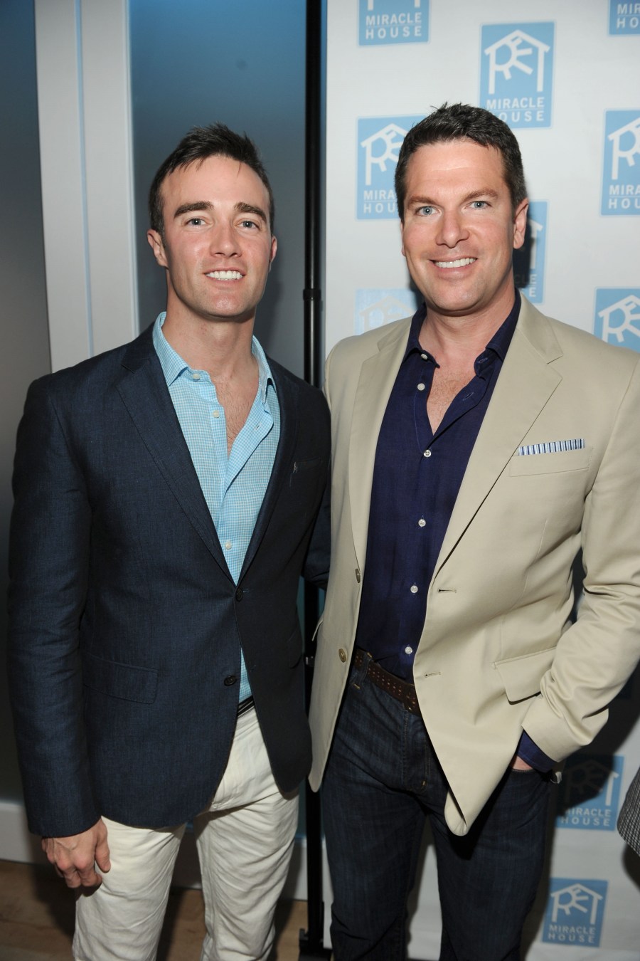 kenneth in the (212): Thomas Roberts to Tie the Knot