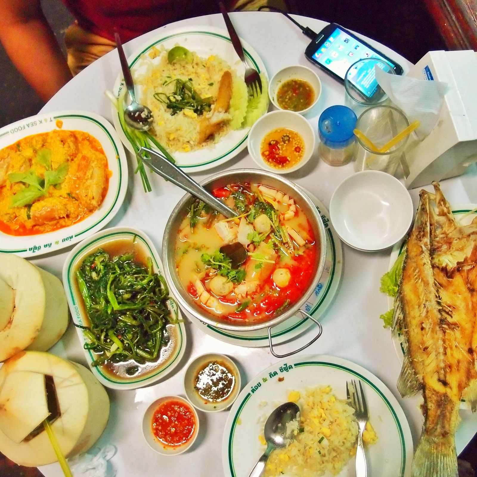 A Spoonful of Soul: T&K Seafood- Not to be missed in Bangkok!
