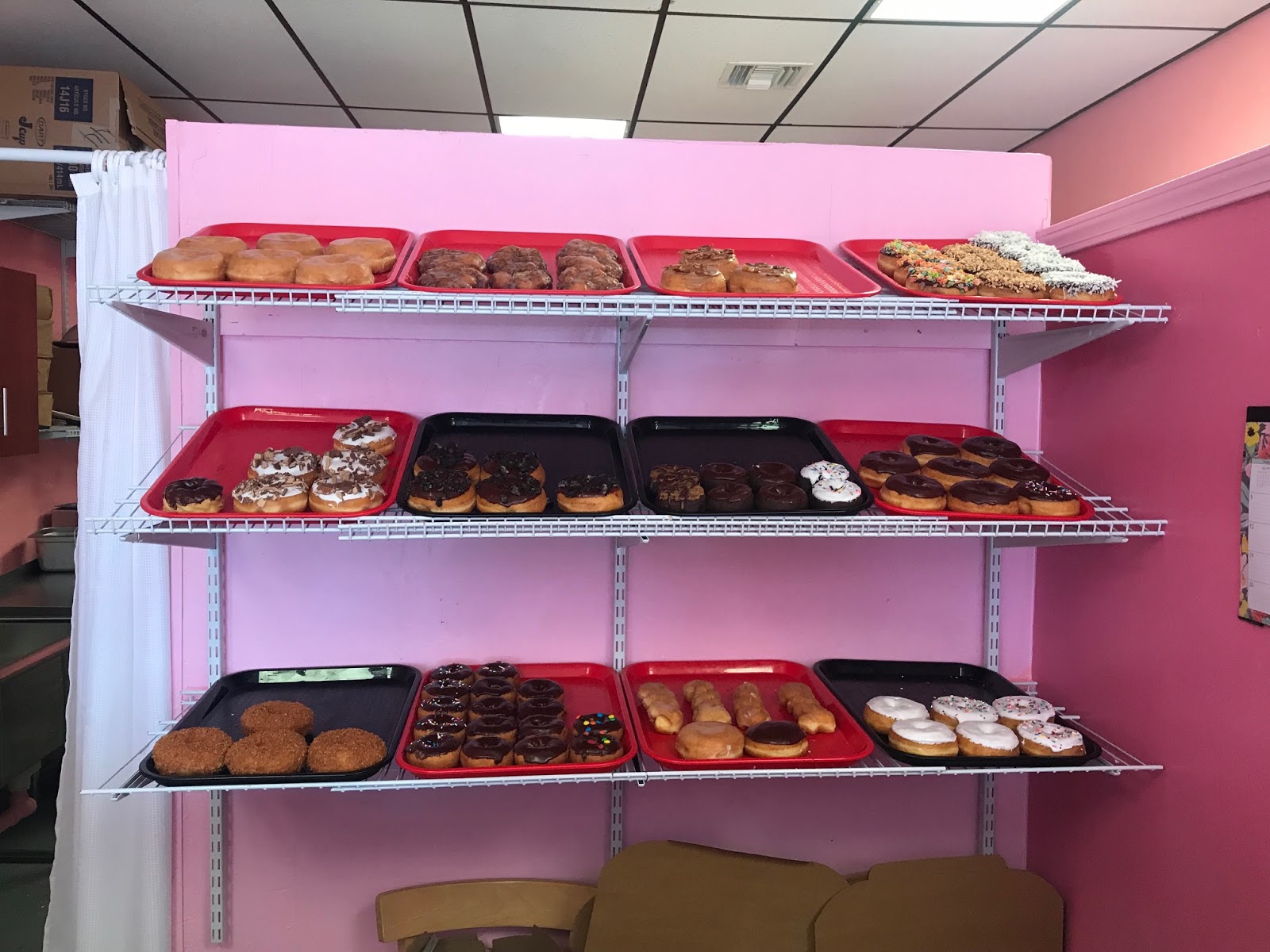Explore SWFL: Delicious and Inexpensive Donuts: Nuts 4 Donuts