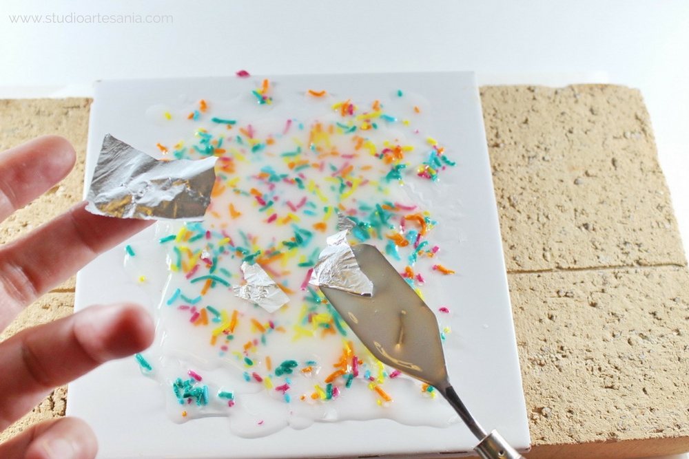 DIY Translucent and colorful polymer clay jewelry - STUDIO ARTESANIA