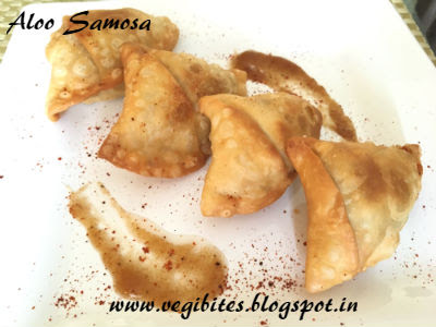 Aloo Samosa | Vegetarian bites to tickle your senses