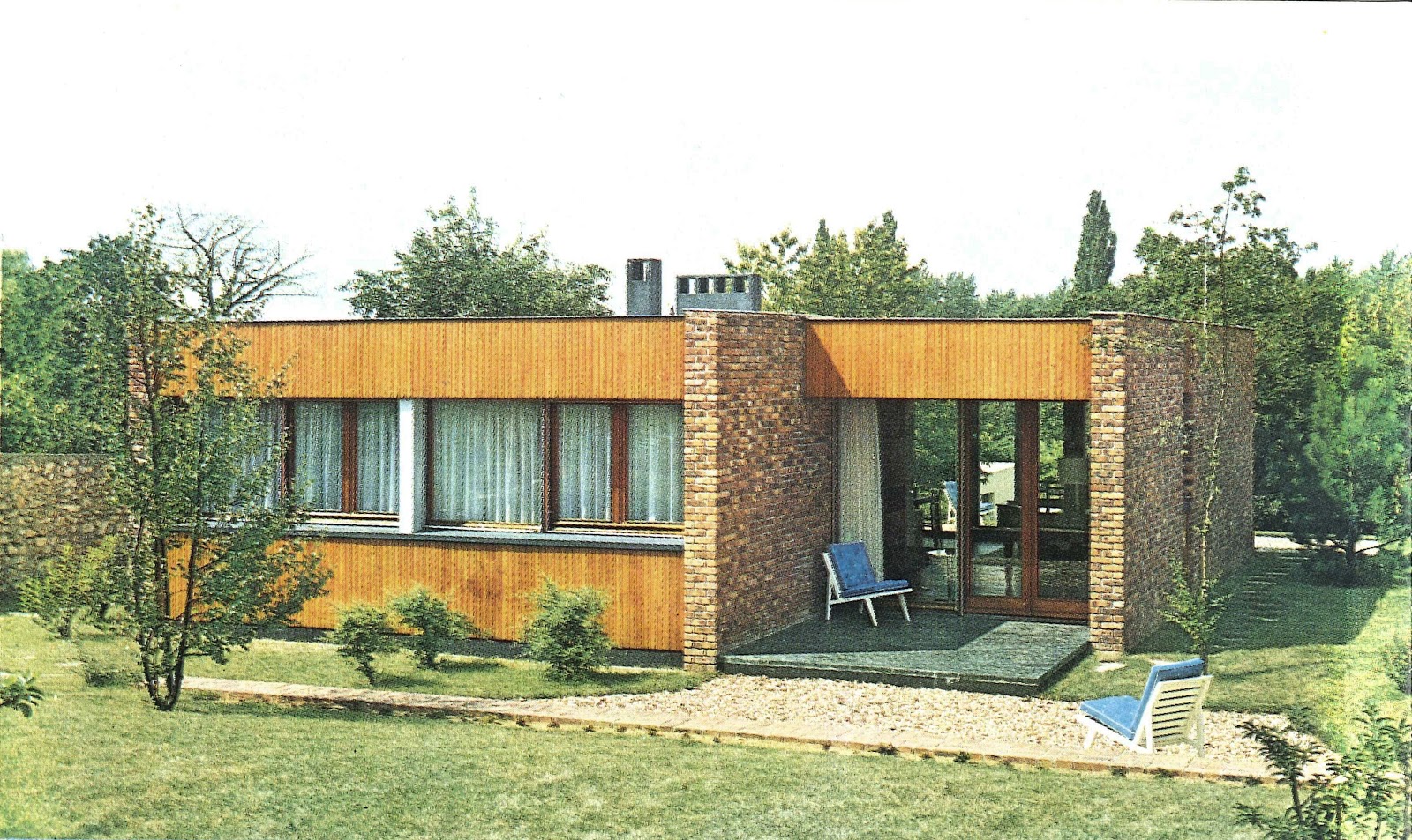 Le Strict Maximum.: Reportage : La maison parfaite à 107 000 francs.