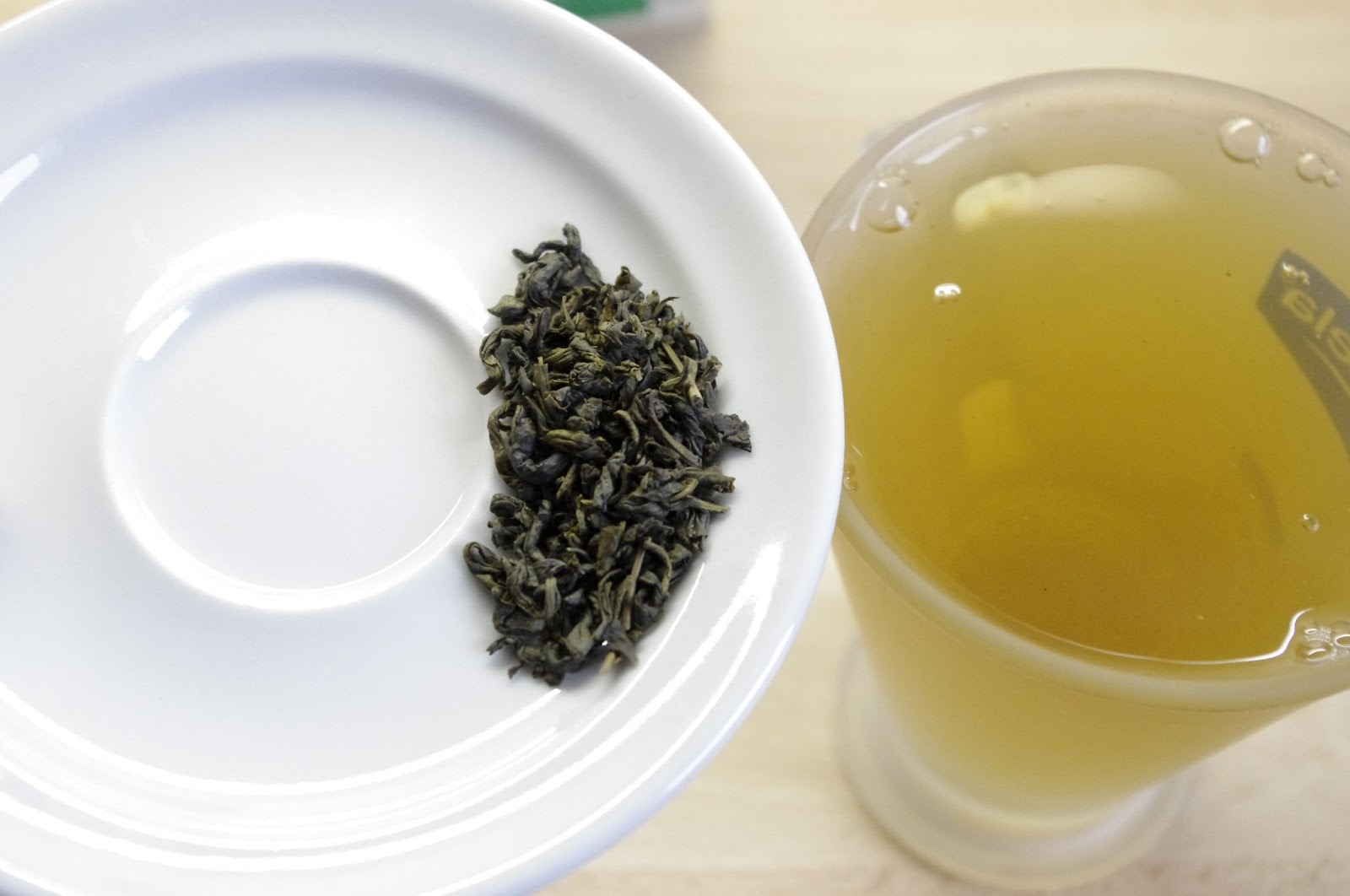 Savourer le thé: Test : Jasmin flowers Moli Hua Cha (Les Jardins de Gaïa)