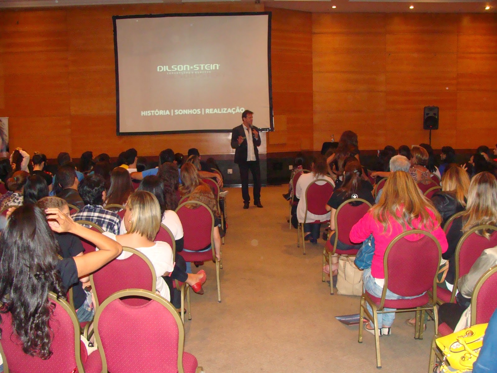 DILSON STEIN NEW MODELS SELECTION REALIZA CONVENÇÃO EM BH