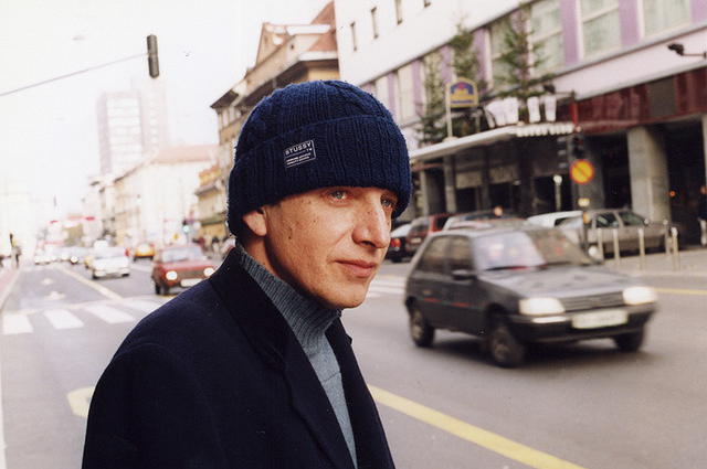 U2 Sombras e Árvores Altas - Blog: Morre Run Wrake, responsável pelas ...