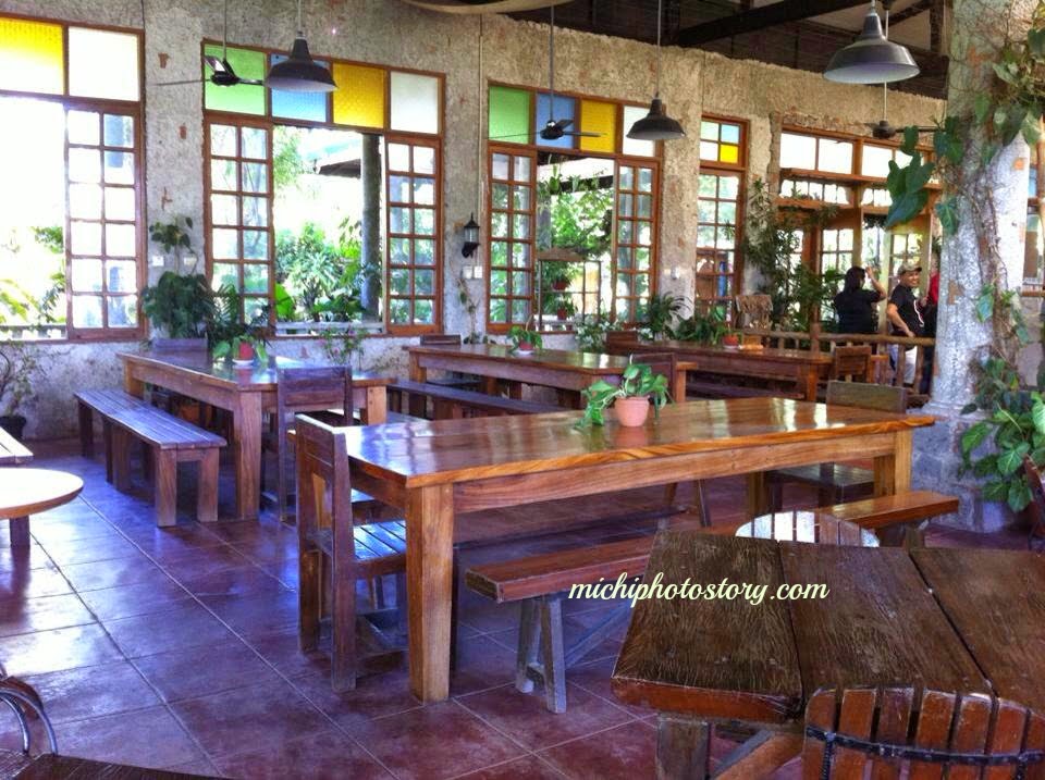 Michi Photostory: Lunch at Kainan sa Dalampasigan