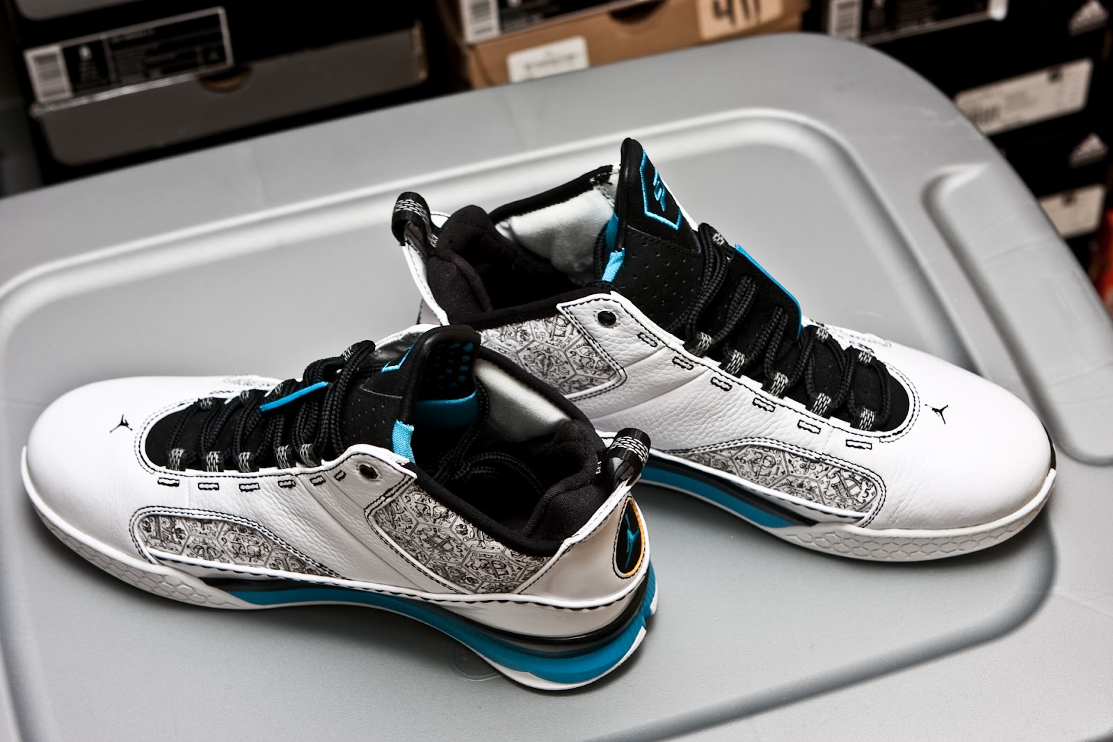 HoopFader's Nutshell: Jordan CP3 III