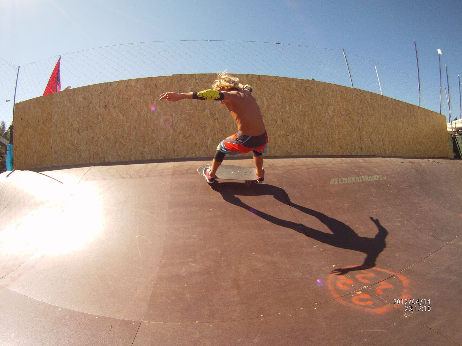 SSP - surfing sports pescara: WOODWAVE surf skate school