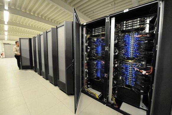 Macam-Macam Sistem Operasi pada Super Komputer,Mainframe,Mini Computer ...