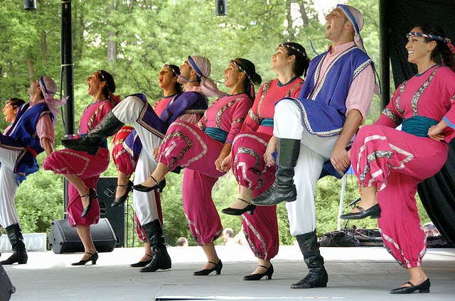 Fashion: Traditional dress in Lebanon