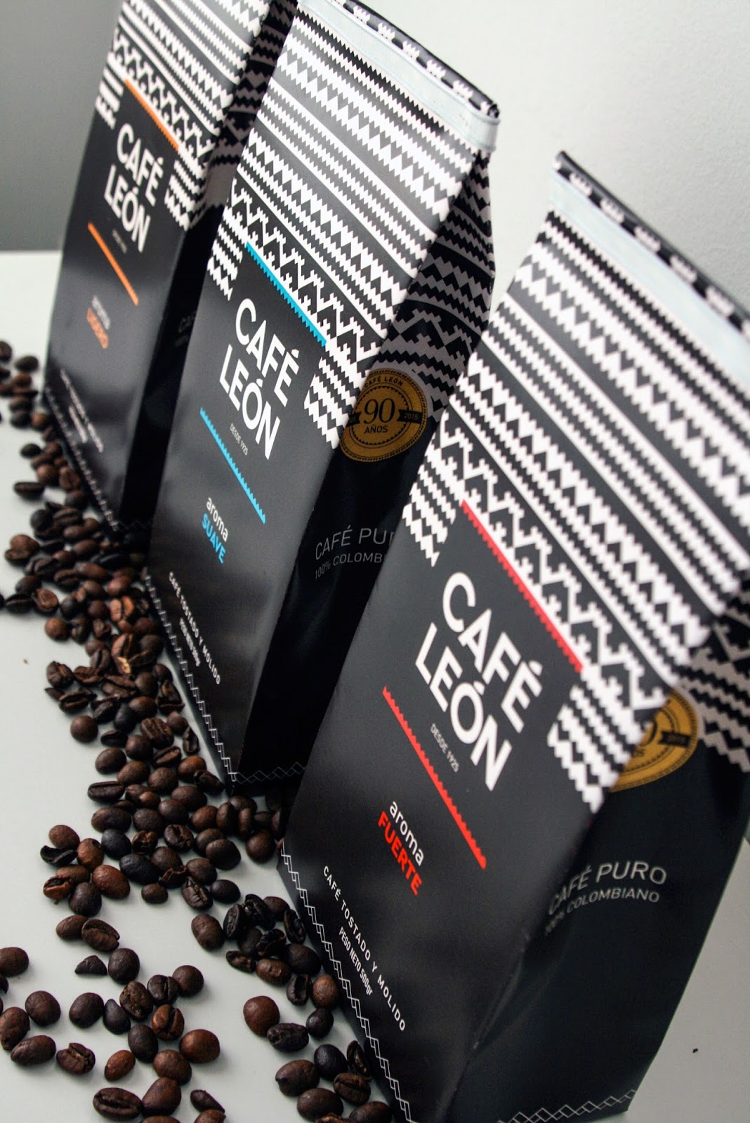 Café León (Student Project) on Packaging of the World - Creative ...