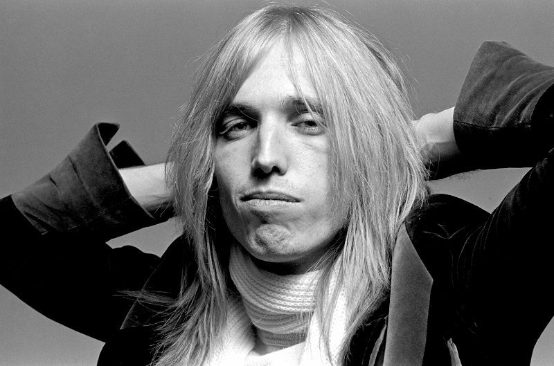 Rest In Peace Tom Petty! Here Are 20 Fascinating Photos of the Frontman ...