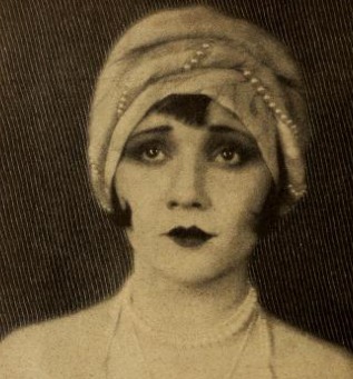 Silence is Platinum: Miss Valentina Zimina/Miss Vera Sisson