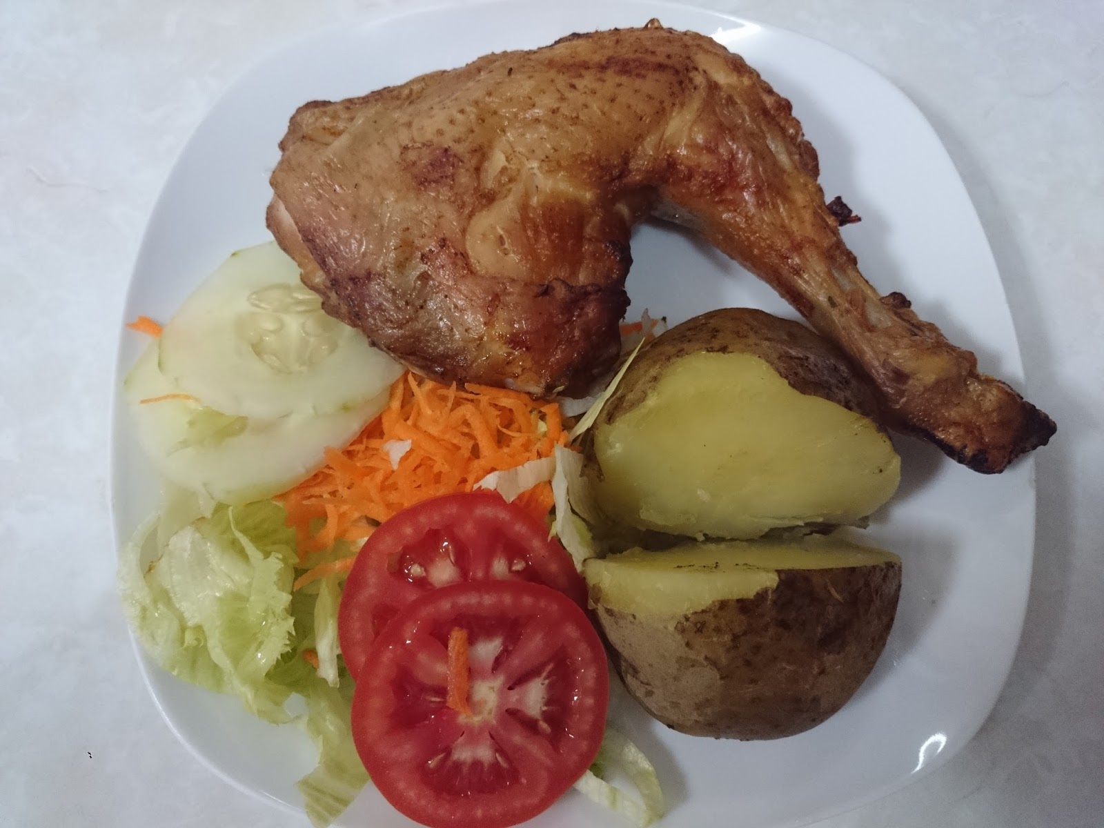 Sr Juancho: Sr. Juancho lanza sus pollos al cilindro
