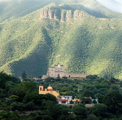 colonialmexico: Mexican Crosses: Bucareli & El Pueblito