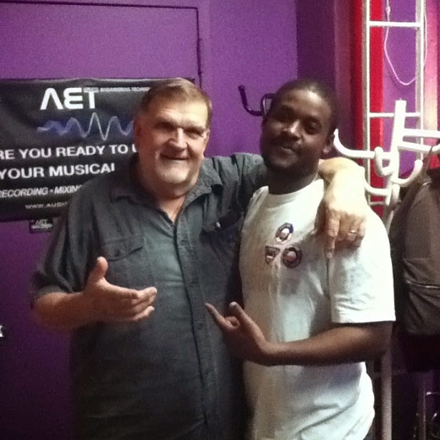 JAMBOX Entertainment Studios: Peter Linari is here at JAMBOX